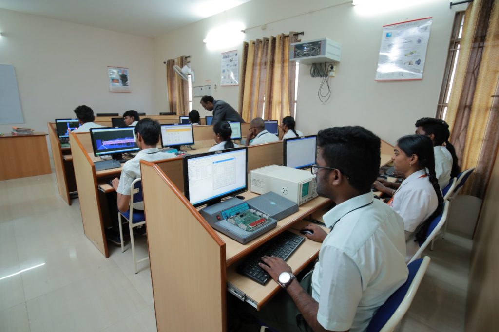ECE-LAB DETAILS - Erode Sengunthar Engineering College