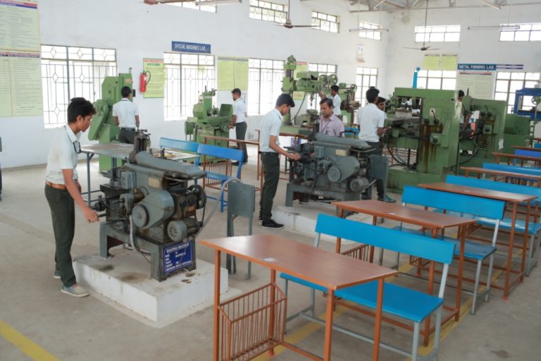 Mech-Lab Details - Erode Sengunthar Engineering College